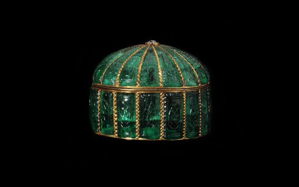 Nasser David Khalili | The Eight Collections
